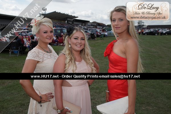 Ladies Day At Beverley Racecourse 2013 Bumper Gallery | HU17.net – It’s ...
