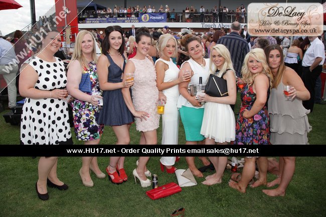 Over 10K People Attend Ladies Day @ Beverley Racecourse | HU17.net – It ...