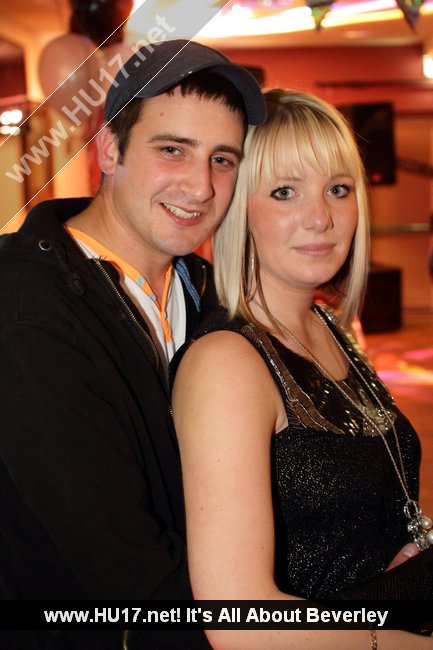 Sarah Chaplin Has 40th Birthday To Remember